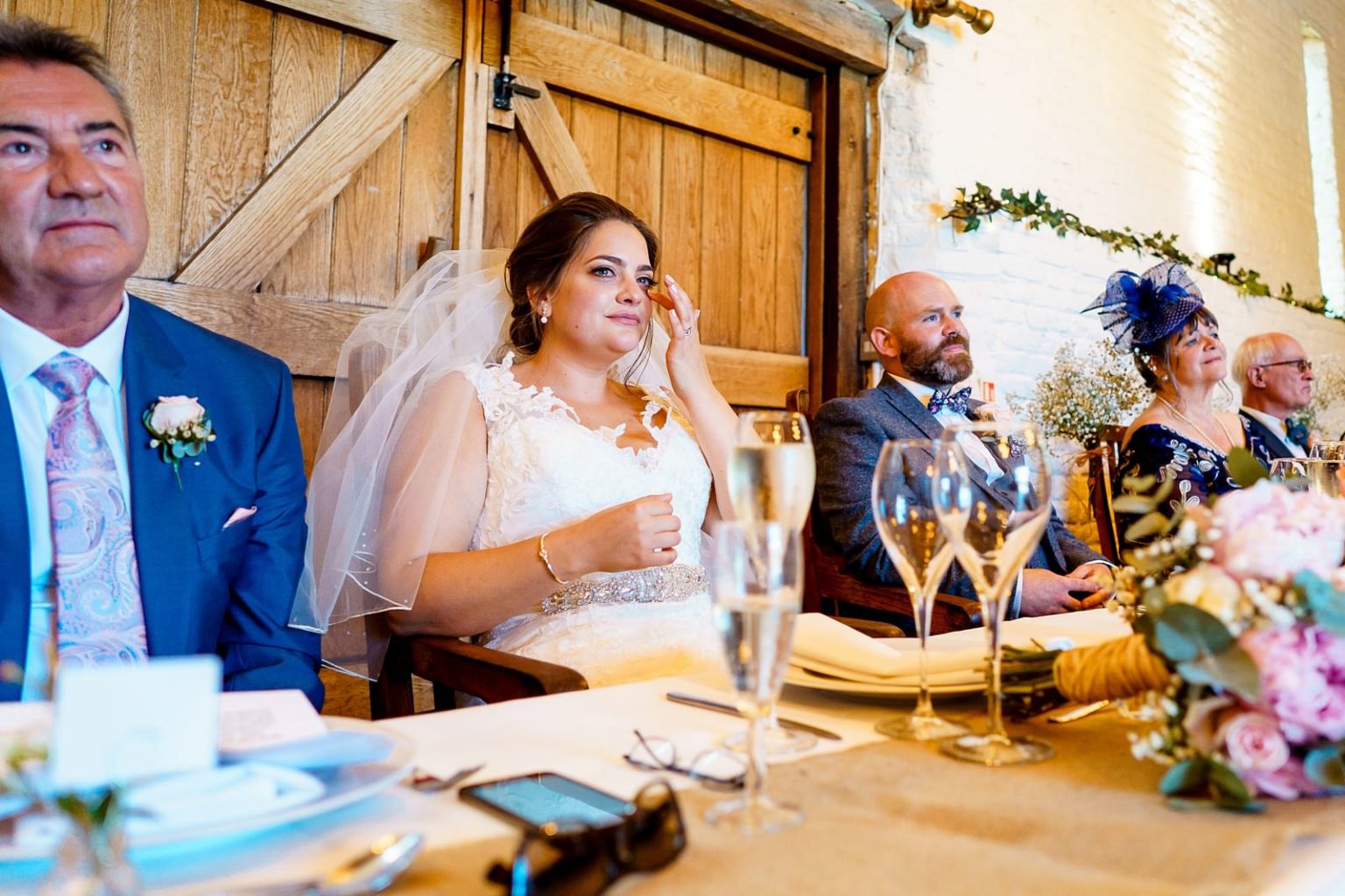 Beautiful wedding at Ufton Court - Berkshire wedding